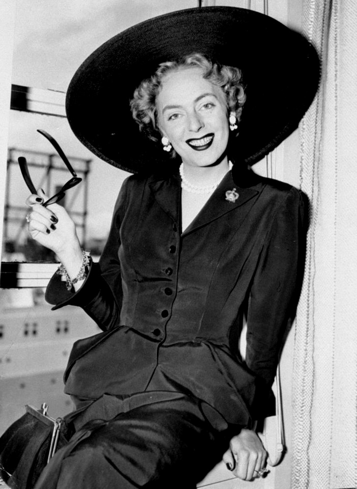 Christine Jorgensen (Character) - Comic Vine